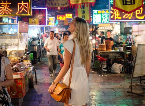 Tips For Traveling Where You Dont Speak The Language The Blonde Abroad