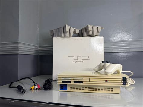 Sony Playstation 2 Ps2 Fat Console Pearl White Video Gaming Video