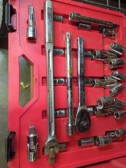 Craftsman Socket Wrench Set In Hard Case Mayo Auction And Realty