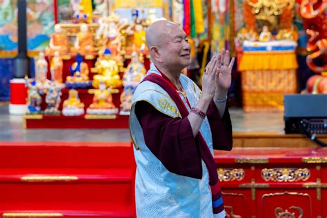 彩虹雷藏寺：蓮生活佛 盧勝彥 法會報導 2022年08月14日 彩虹雷藏寺恭請根本上師蓮生活佛盧勝彥主壇「不空羂索觀音護摩大法會」及