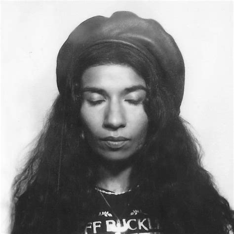 Nabihah Iqbal anuncia su nuevo álbum "DREAMER"
