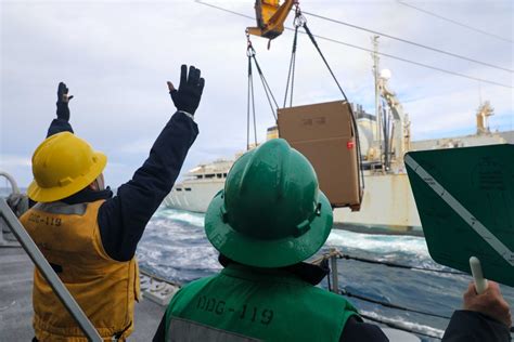 Dvids Images Uss Delbert D Black Ddg 119 Daily Operations Image