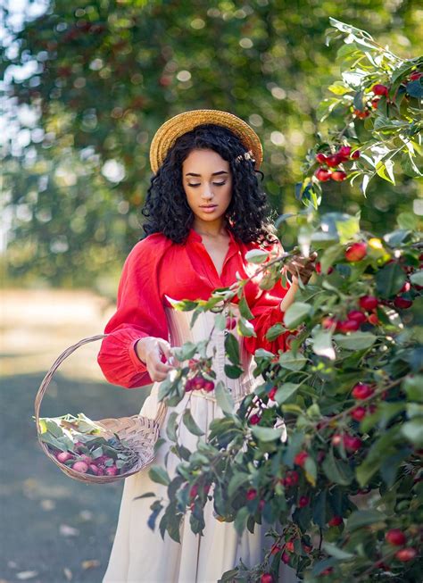 Irene Rudnyk On Fstoppers Artofit