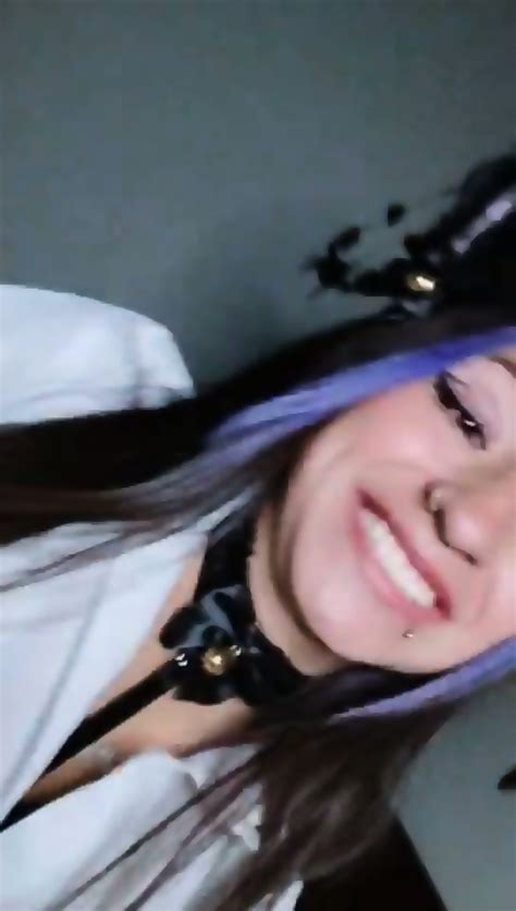 Taiga Mostrando Las Tetas Y La Vagina En Privado De Buzzcast Id 13723290 Tiktok Taigasxfia