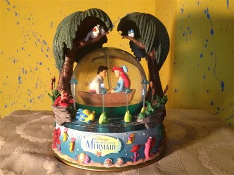 Disney Little Mermaid Kiss The Girl Rare Retired Musical Snowglobe