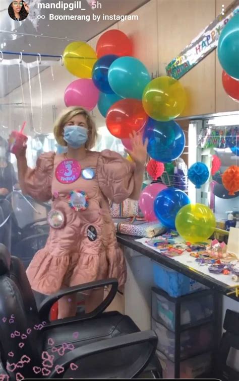 Doctor Who Mandip Gill Shares Jodie Whittakers Birthday Mode Look