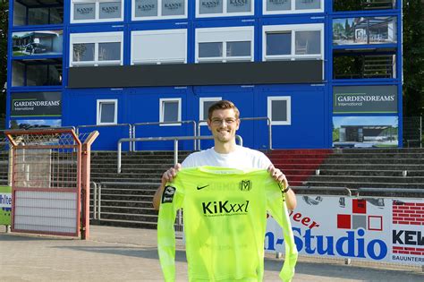 Bennet Schmidt Zieht Es Vom 1 Fc Schweinfurt Zum Sv Meppen