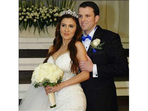 Look Former Sexy Star Ramona Revilla May Magandang Buhay Sa Amerika Gma Entertainment