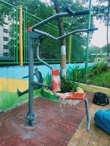 Manual Open Gym Chest Press Machine For Garden At Rs 20001 In Thane