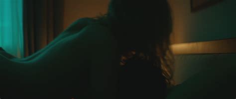 Naked Eliza Taylor In The November Man