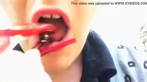 پاشیدن اب کوس Search