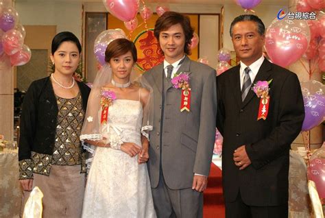 周幼婷20年前婚紗照曝光 狄鶯當年長這樣！親當大馬男神「魔鬼教練」 娛樂星聞