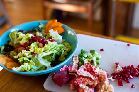 Pomegranate Persimmon Salad With Avocado And Champagne Dressing