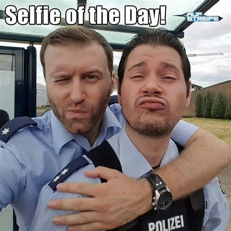 Pin Auf Auf Streife