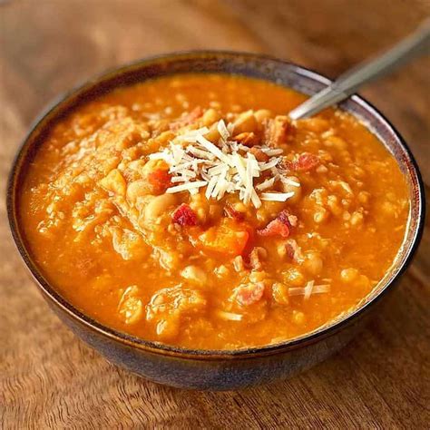 Old Fashioned Navy Bean Soup With Bacon Bensa Bacon Lovers Society
