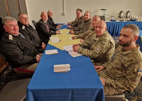 Министърът на отбраната участва в срещата на контактната група за Украйна в Германия