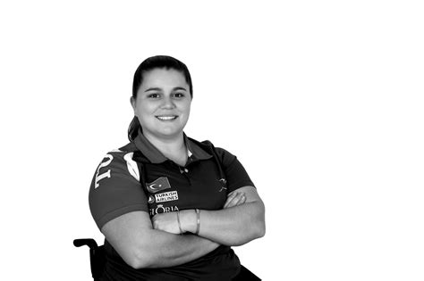 Öznur Cüre Girdi Fark Yaratan Kadınlar