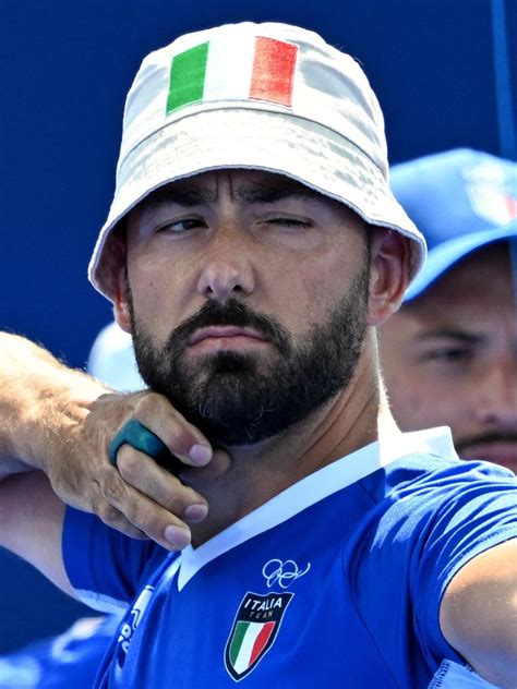 Fans Believe Italian Athlete Mauro Nespoli Is Actually Eminem Demand