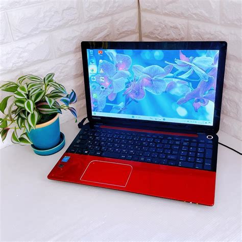 Windows11【写真をたっぷり保存】1000gb 東芝 赤 ノートパソコン By メルカリ