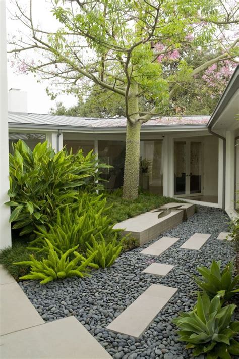 Front Yard Courtyard Design Interior Design Ideas