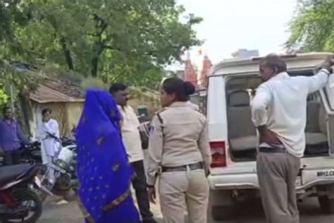 Mp Ujjain Woman Booked For Selling Three Minor Daughters