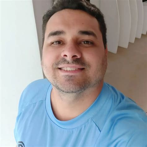 Emerson Fernando Emersonfernando • Threads Say More