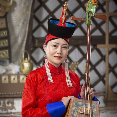 Монгол Хуур Төв Mongol Khuur Center ХУУРТАЙ МОНГОЛ Сонирхогчдын морин хуурын онлайн