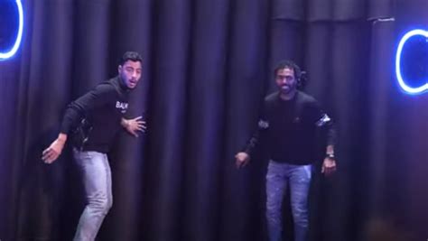رامز جلال ساخرا من أكرم توفيق وحسين الشحات بيخافوا من ضلهم