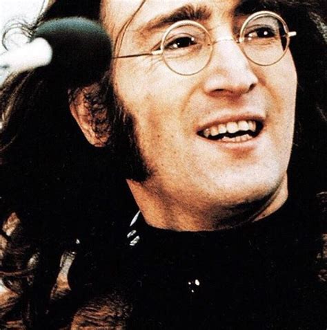 Chi è John Lennon