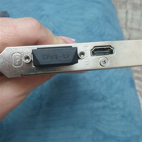 Видеокарта GIGABYTE GeForce GT 1030 Low Profile D4 2G GV N1030D4 2GL 2