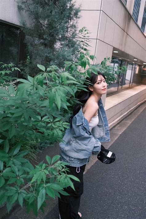 230831 Le Sserafim Twitter Update With Sakura Kpopping