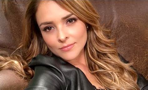 Grettell Valdéz está de luto