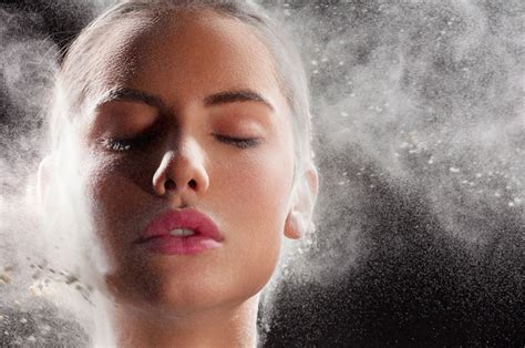 Set Your Makeup With Hairspray Mugeek Vidalondon