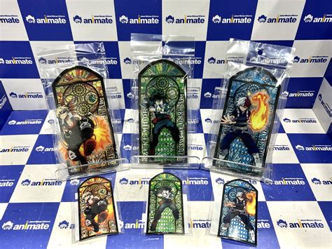 애니메이트 서울홍대점 On Twitter 【추천상품🎁 굿즈 】 나의히어로아카데미아 햇빛을 받으면 더욱더 예쁜☀️ 🌟스테인드 글라스 풍 아크릴 스탠드 And클리어 스티커🌟