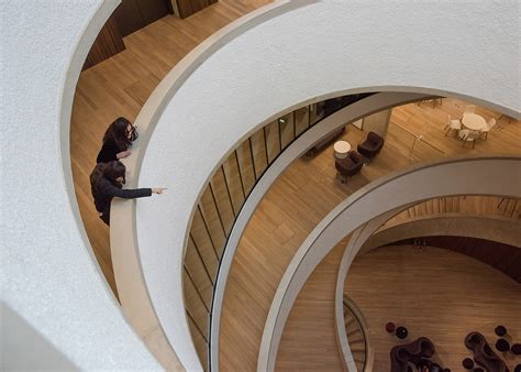 Herzog And De Meuron Unveils Blavatnik School Of Government