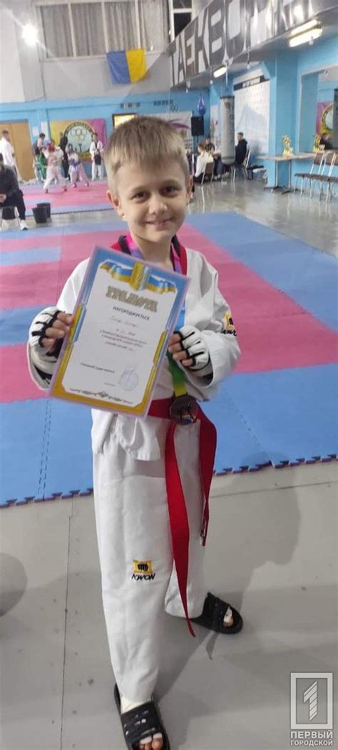 Криворізькі спортсмени привезли з Чемпіонату Дніпропетровської області з тхеквондо 14 медалей