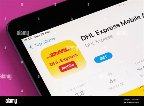 Dhl Express Mobile App Hi Res Stock Photography And Images Alamy