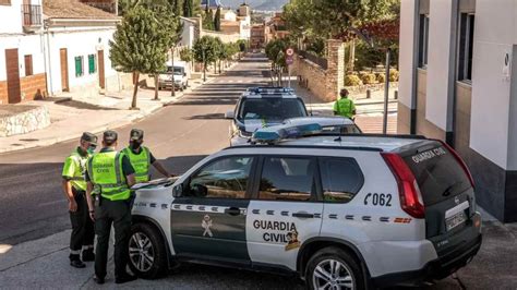 Doce Detenidos Por Una Brutal Paliza A Un Padre Y Su Hijo En La Noche