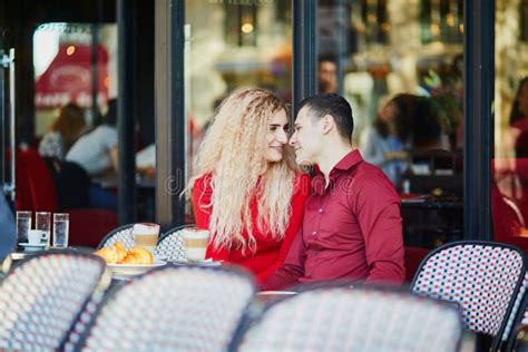 Beautiful Romantic Couple In Parisian Outdoor Cafe Stock Photo Image Of Parisian French