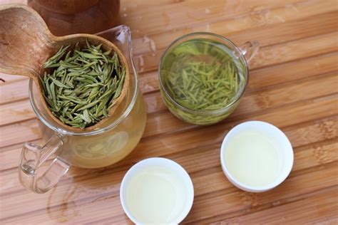 春茶绿茶贵州特产都匀毛尖类纯生工贵定云雾贡茶毛尖25克 虎窝淘