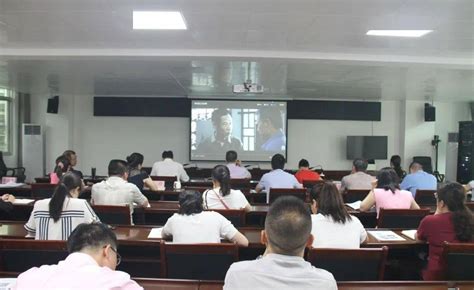市总工会举行河池市职工移动图书馆开通仪式暨应用培训会等活动蒙忠南精神工作