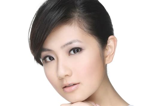 壁纸1024×768s H E She 任家萱 Selina 田馥甄 Hebe 陈嘉桦 Ella 壁纸12壁纸she（she）壁纸图片