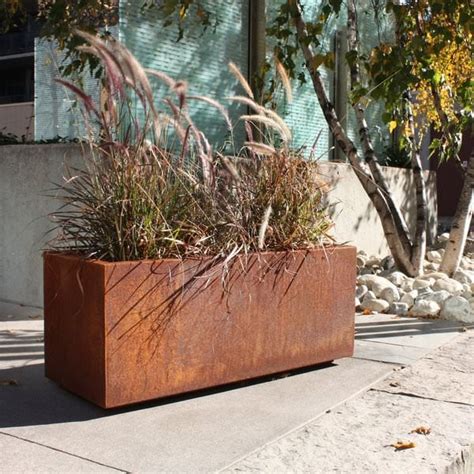 Stunning Planter Box Ideas And Projects For Your Patio • Ohmeohmy Blog