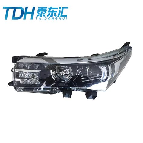For Toyota 2014 Corolla Head Lamp Middle East No LED Car Headlamps