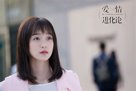 《爱情进化论》曝贾淑琴特辑 张天爱获许魏洲机场求婚 360娱乐，你开心就好