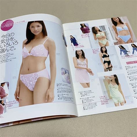 【やや傷や汚れあり】送料無料★wacol ワコール 女性下着カタログ 2000年秋冬 表紙 藤原紀香 インナー ランジェリー ショーツ