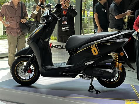 Honda Lead125 2025 จี๊งหลีดหน้าใหม่ ใส่โช้ค Ohlins Superbikemagcom