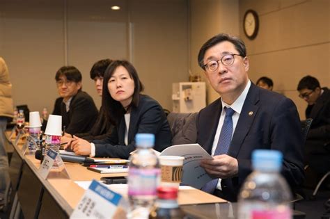 Ai로 연구 현장 선도과기차관 학술·연구분야 간담회 파이낸셜뉴스