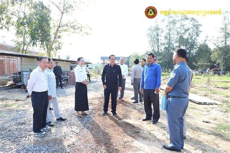 លោក សន្តិបណ្ឌិត សុខ ផល បានអញ្ជើញចុះត្រួតពិនិត្យការសាងសង់អគារសិក្សានៃសាលាបឋមសិក្សាឈើទាល