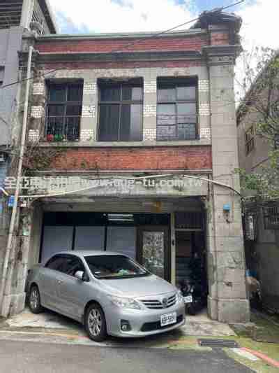 大台北亞東法拍屋資訊網附照片 新北市不動產 Houseweb新北市板橋區公寓 台北市中山區店面 新北市三重區電梯大樓